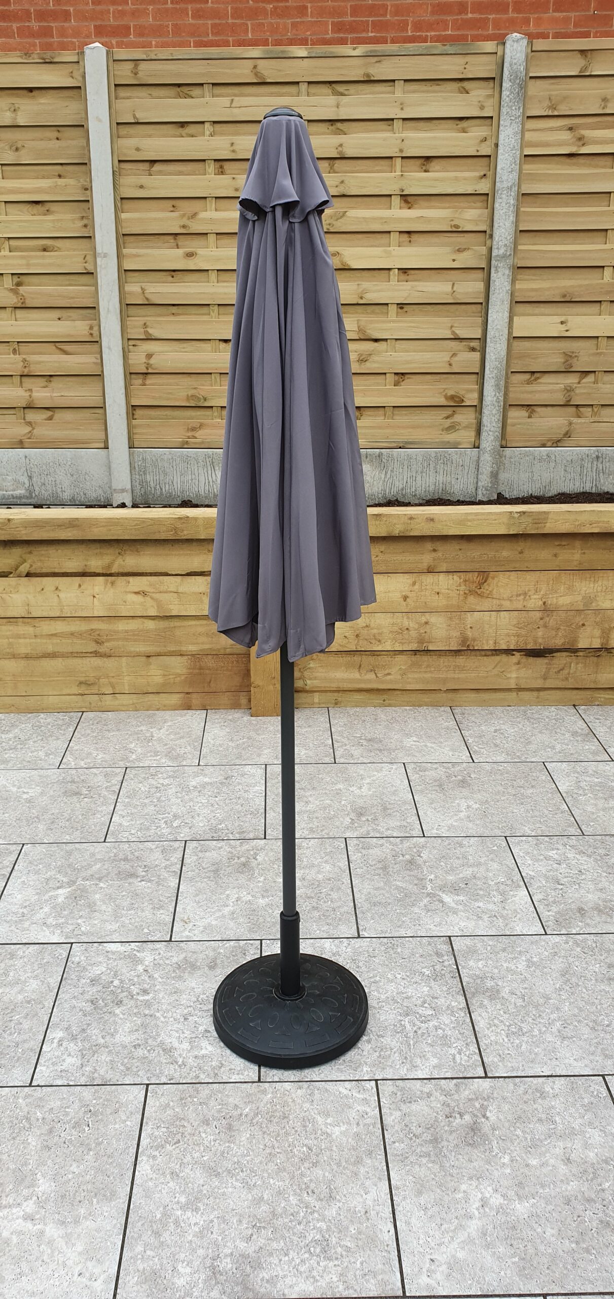 2.5m Table parasol with tilt in Grey - Glasstone Furniture
